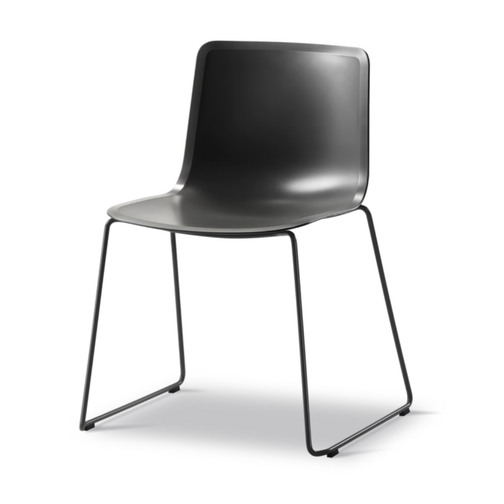 Fredericia PATO Chair - Sledge Base | Batten Home