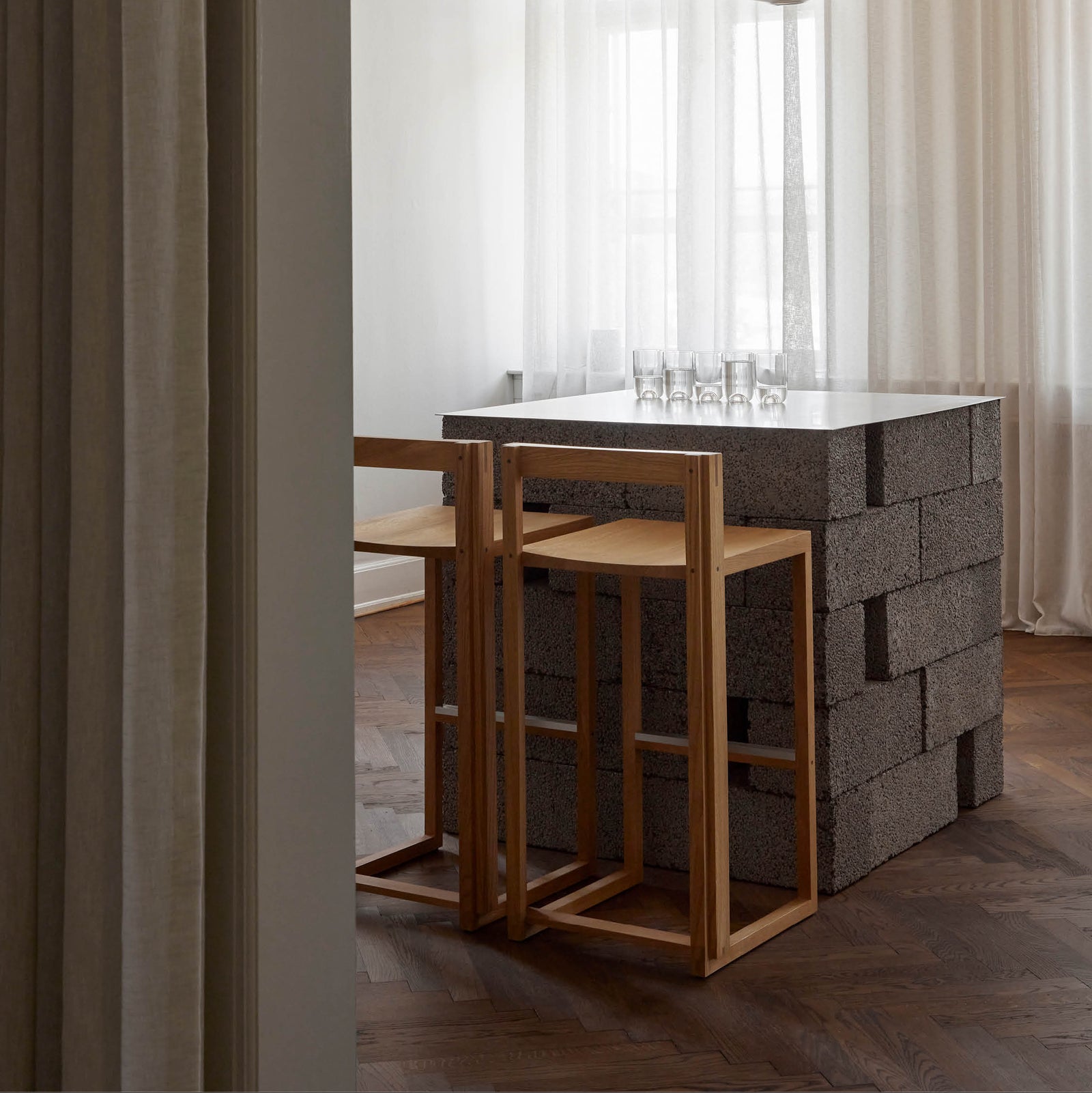 Kristina Dam Outline Bar Chair - Batten Home
